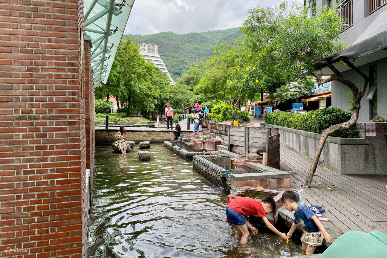 Yilan Tradition Culture and Hot Spring Day Tour - Klook Singapore