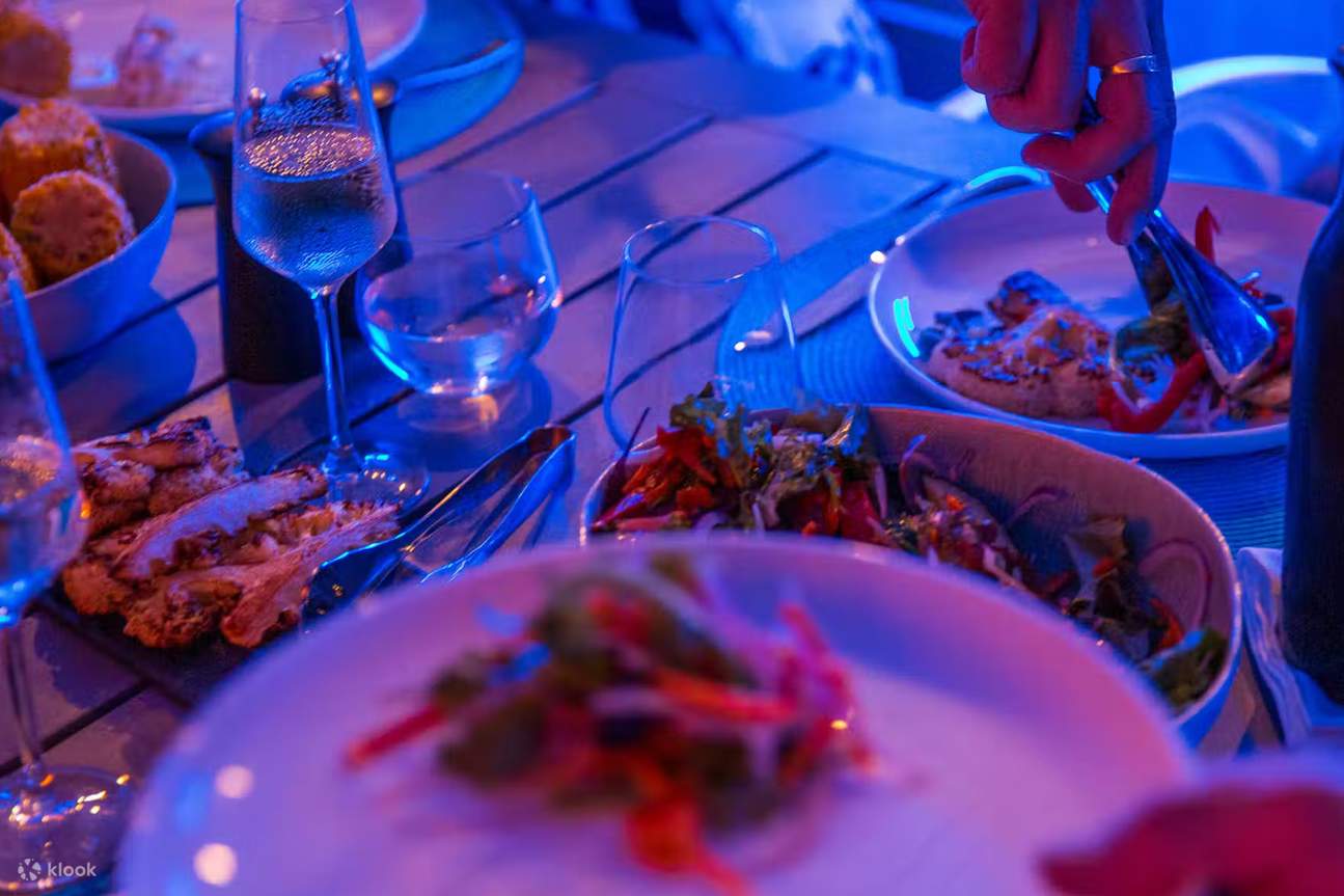 2D1N Underwater Hotel in The Great Barrier Reef - Klook