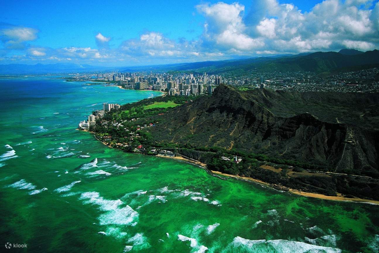 Tur Helikopter Lengkap ke Pulau Oahu - Klook Indonesia
