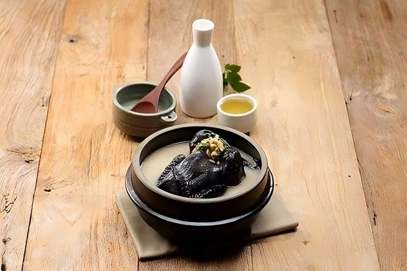 Seoul's Hidden Fortress Trek: Secret Trail to Seochon Flavors - Klook ...