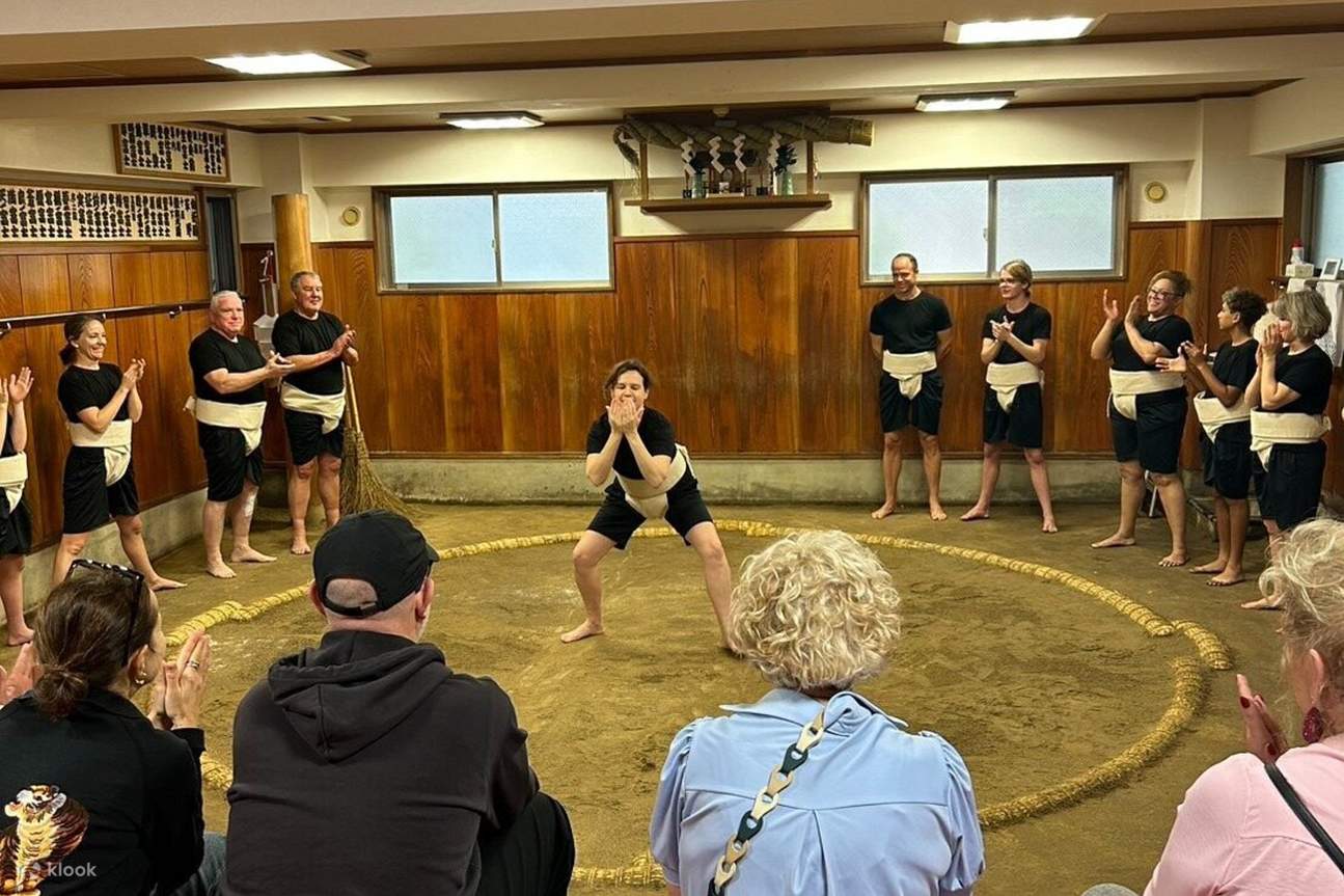 Tokyo Sumo: Train on a real yokozuna dohyo & enjoy chanko hotpot - Klook