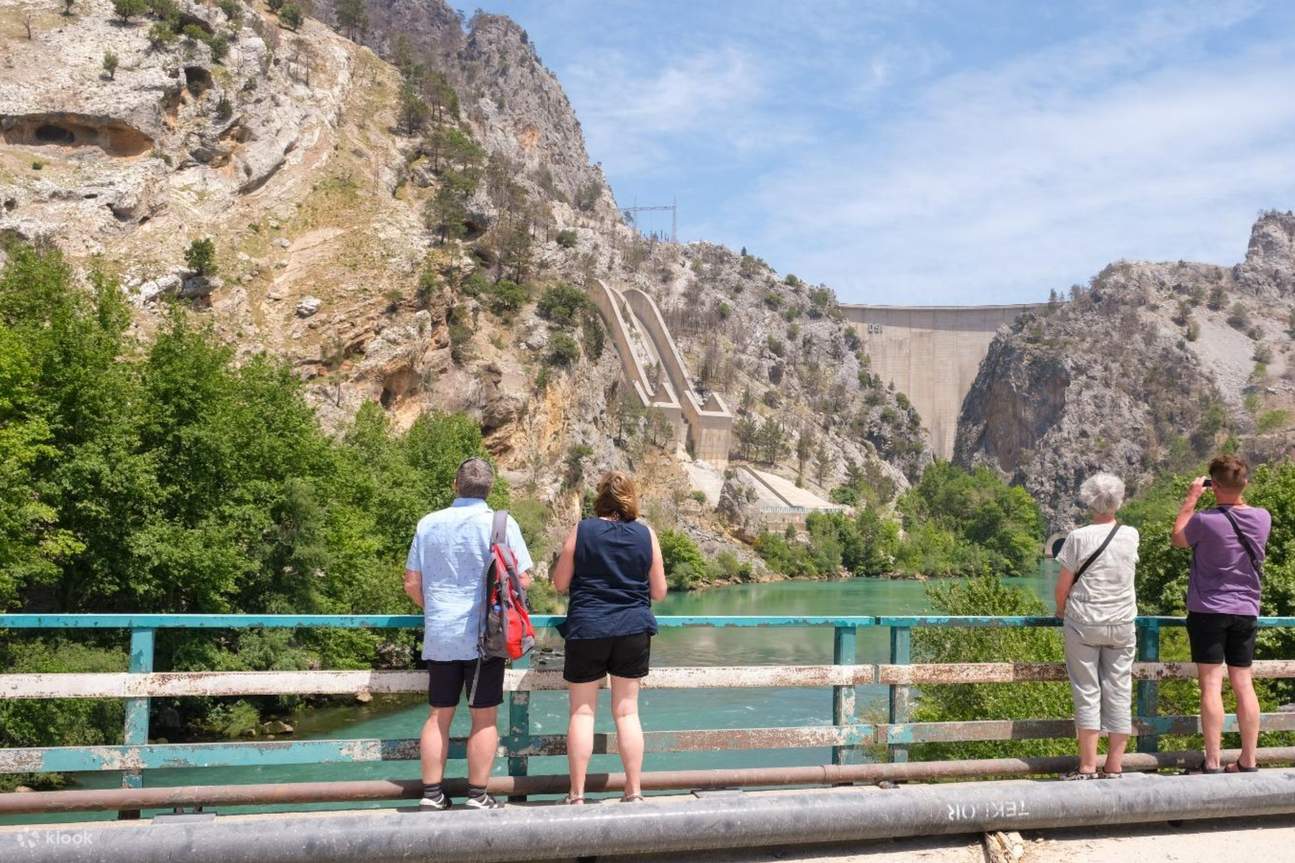 Green Lake Boat and Cabrio Bus Safari Tour from Side - Klook Australia