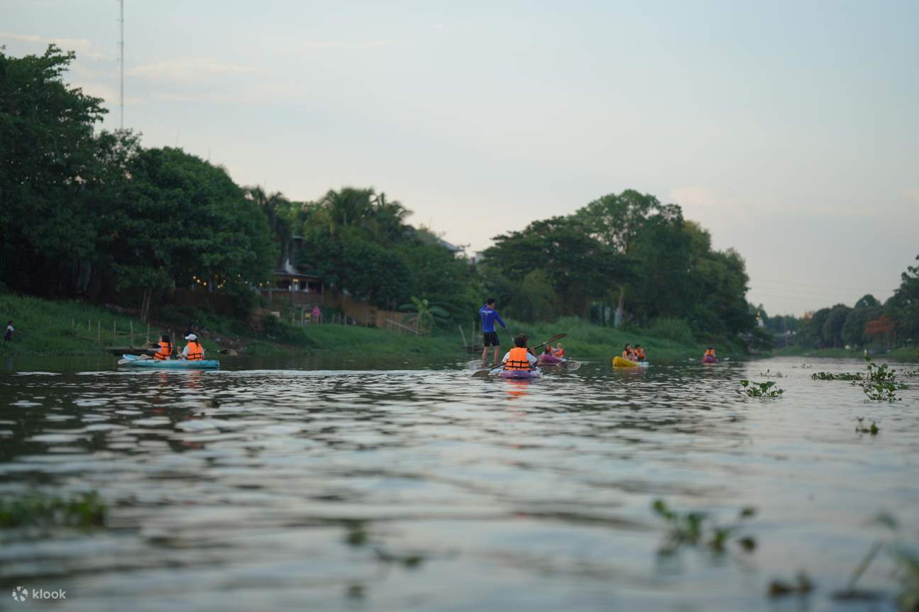 Chiang Mai : Explore kayaking through Mae Ping River on sunset - Klook