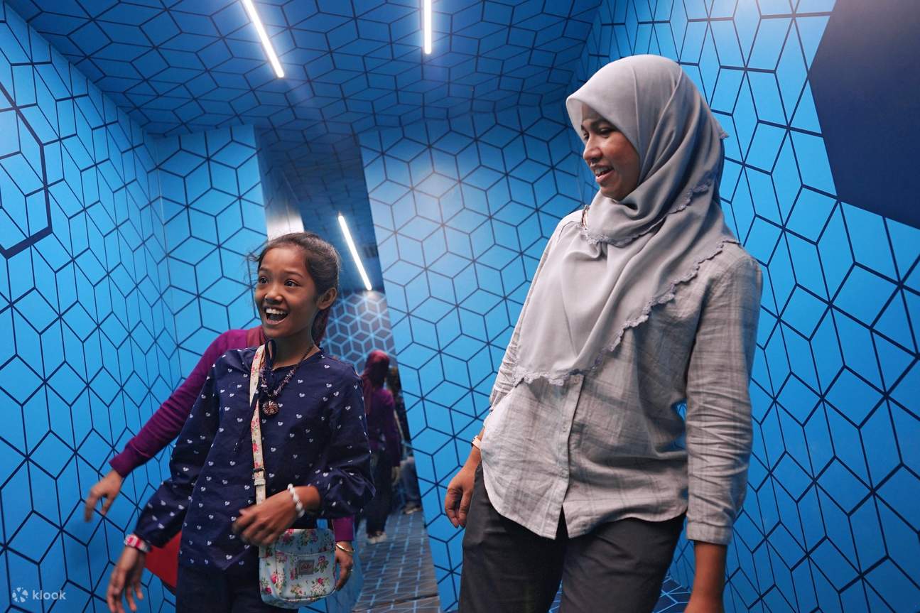 Museum of Illusions Ticket in Kuala Lumpur - Klook Malaysia