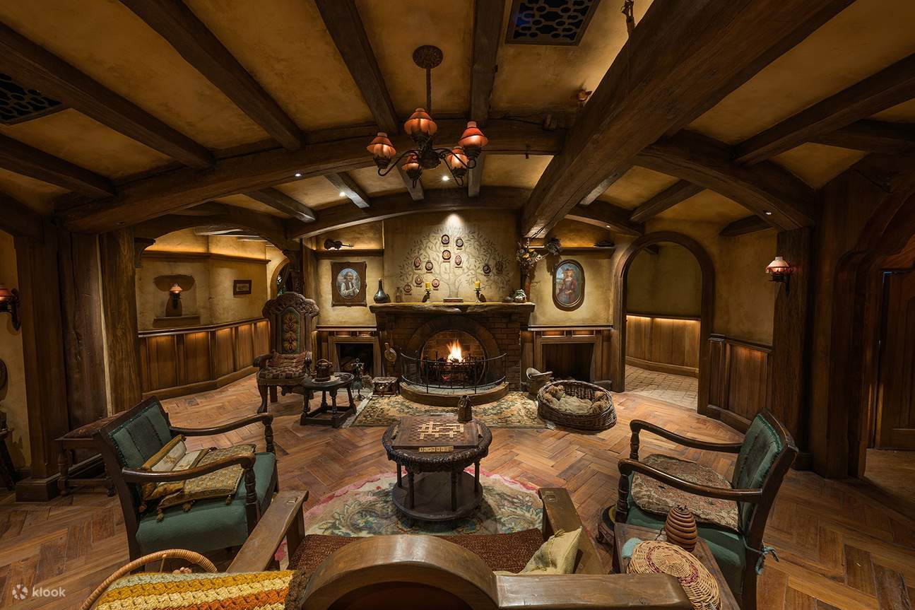 Hobbiton en Waitomo Caves Tour vanuit Auckland - Klook Verenigde Staten