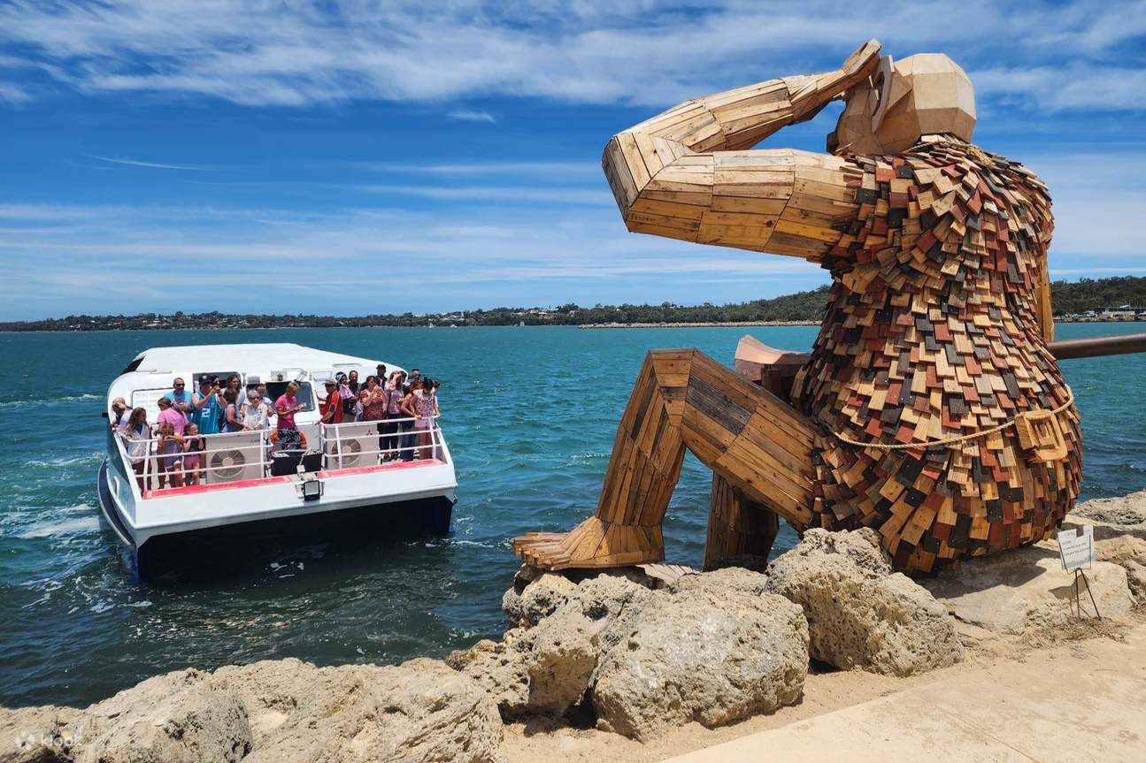 Giant & Dolphin Sightseeing Cruise Tour - Klook