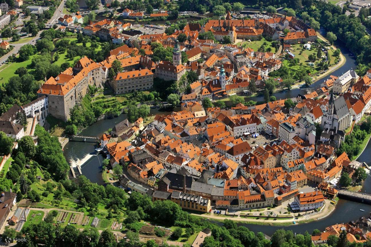 Cesky Krumlov Vltava River Rafting Tour - Klook