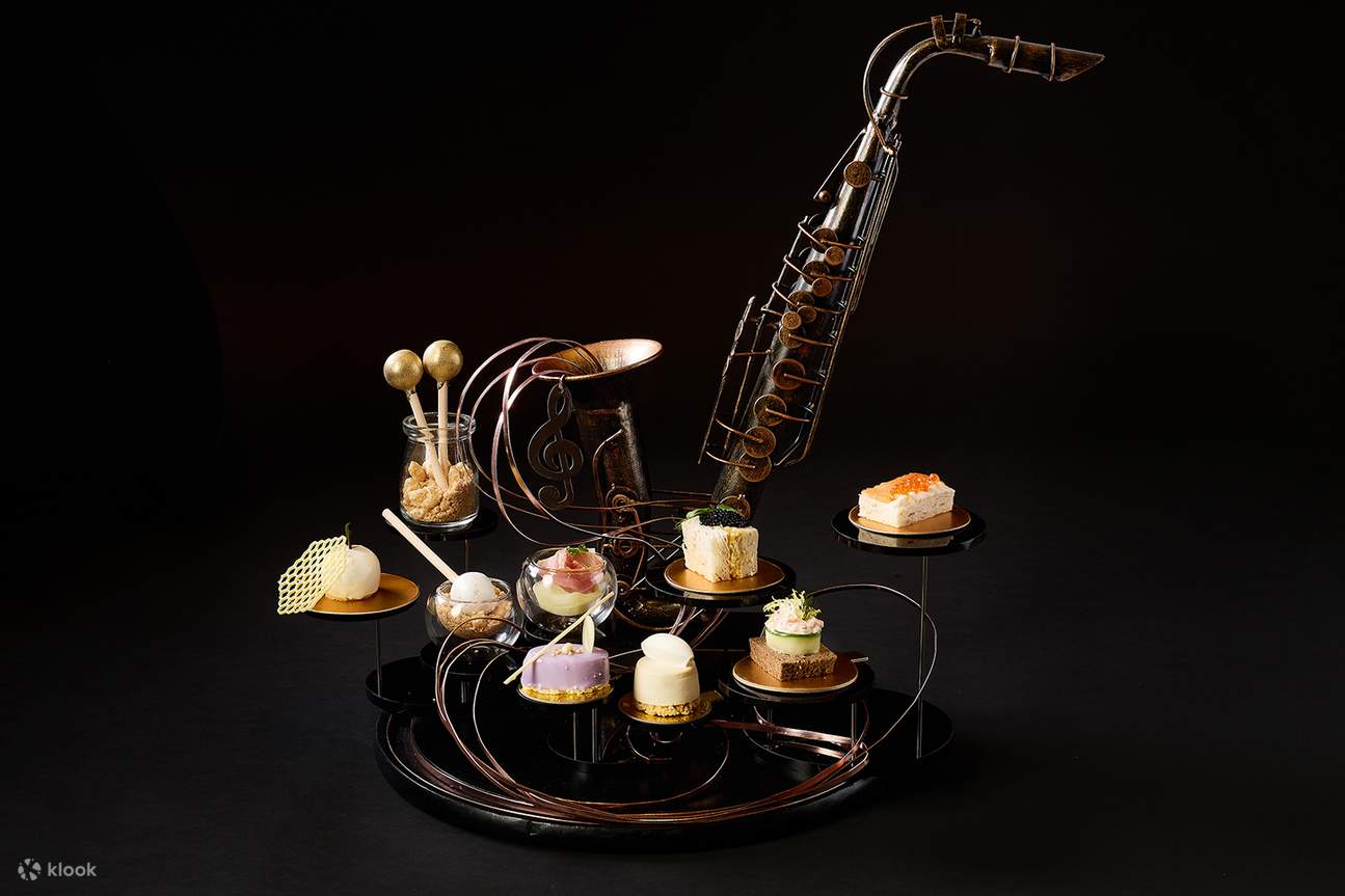 Afternoon Tea Set at The Living Room in Sheraton Grande Sukhumvit ...