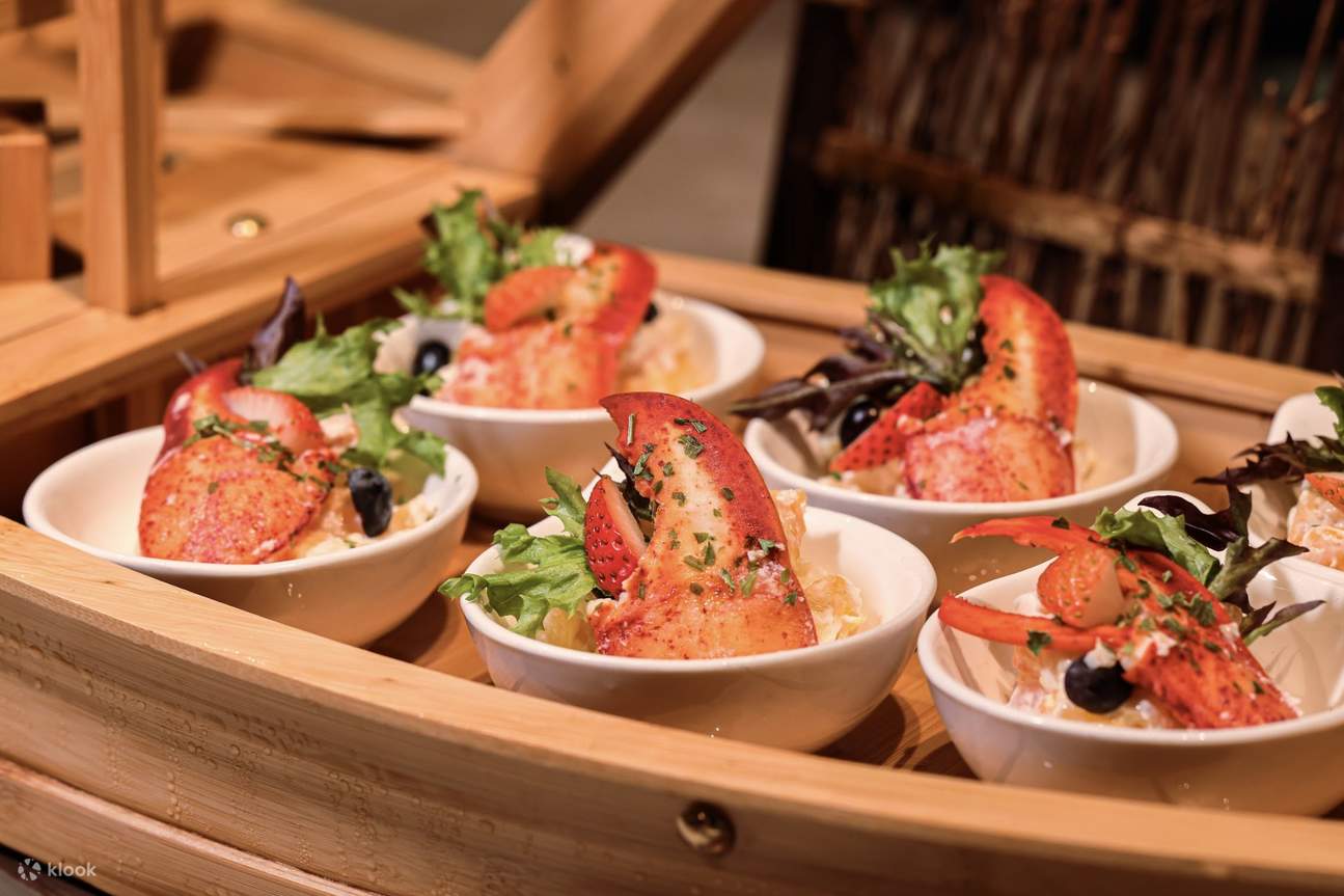The Market at Hotel ICON | Buffet, Afternoon Tea | Durian Afternoon Tea ...