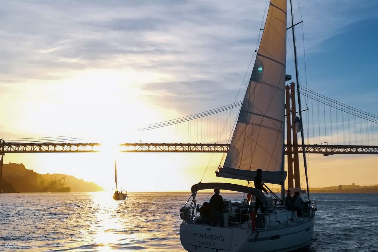 Sailing tours lisbon | Oldtravelbag.com