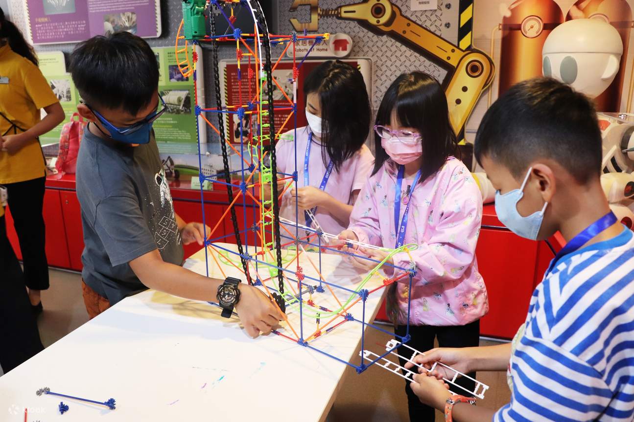 Noah's Academy Camps | Creativity Exploration Fun Camp / STEAM Missions ...