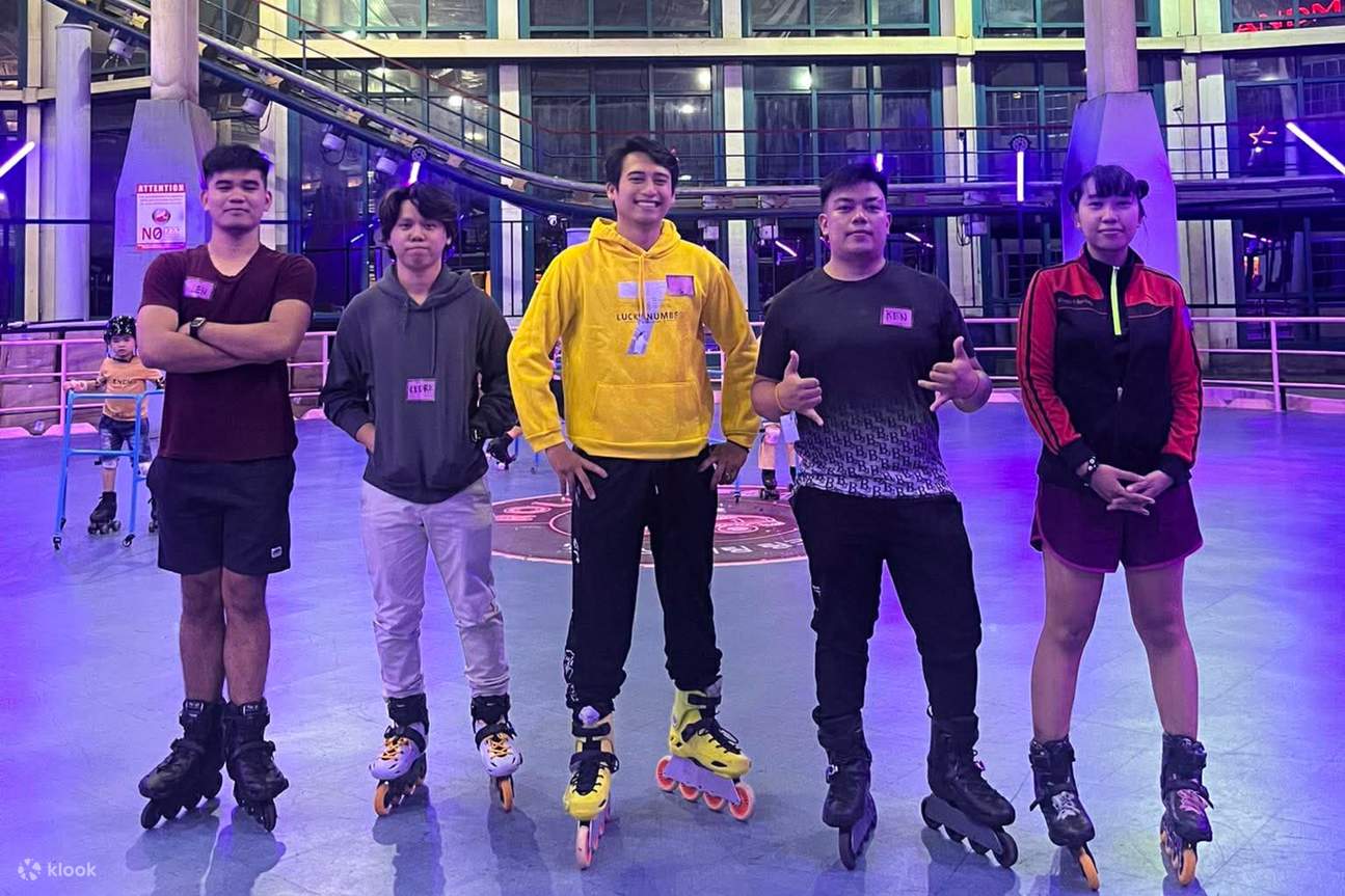 Roller Fever Skating Experience at Festival Mall Alabang - Klook Australia