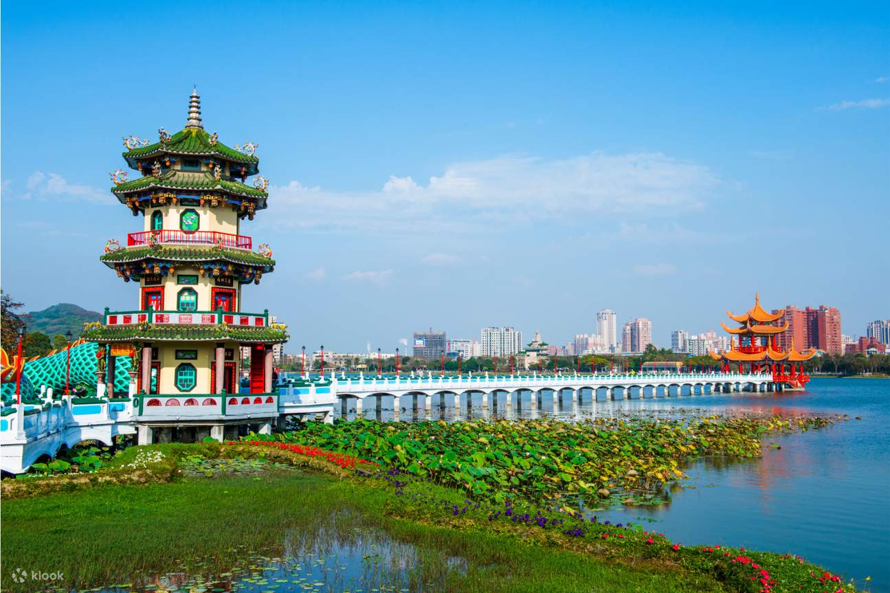 Kaohsiung: Classic Kaohsiung Day Tour - Klook