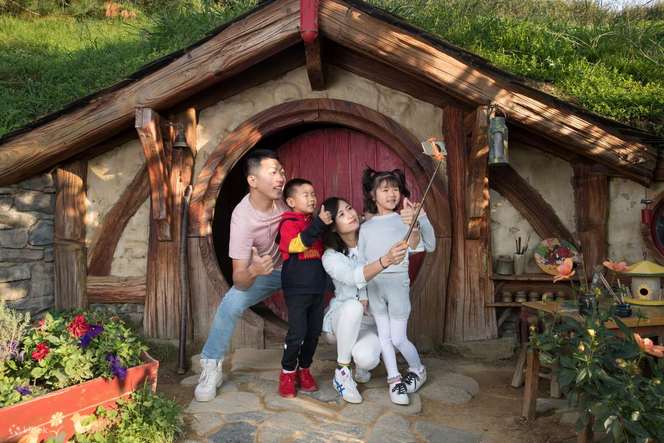Tour Ngày Hobbiton kèm Bữa Trưa từ Auckland đến Rotorua - Klook Việt Nam