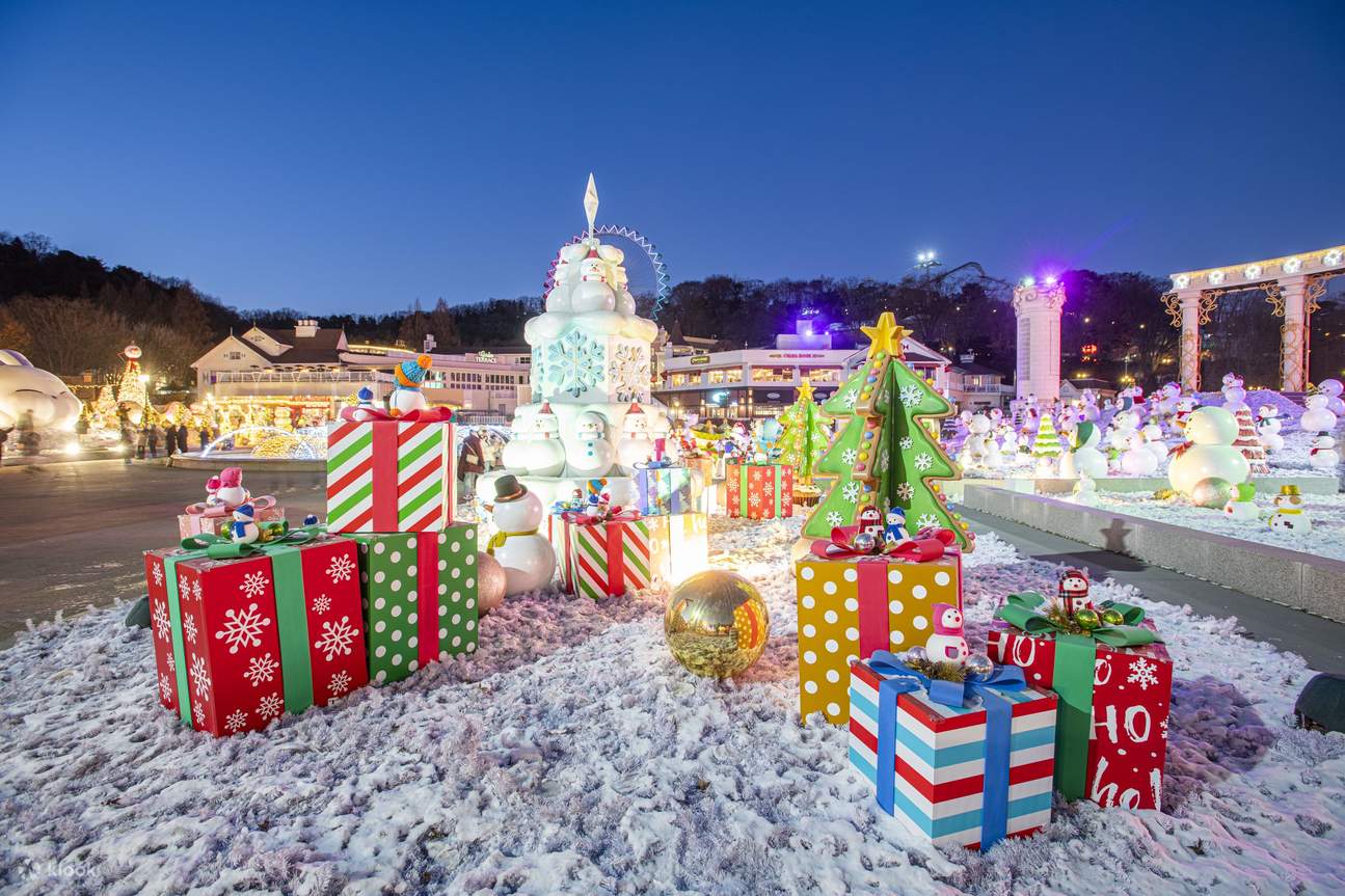 Korea Ultra Theme Park Day Tour: EverLand + Lotte World in One Day ...