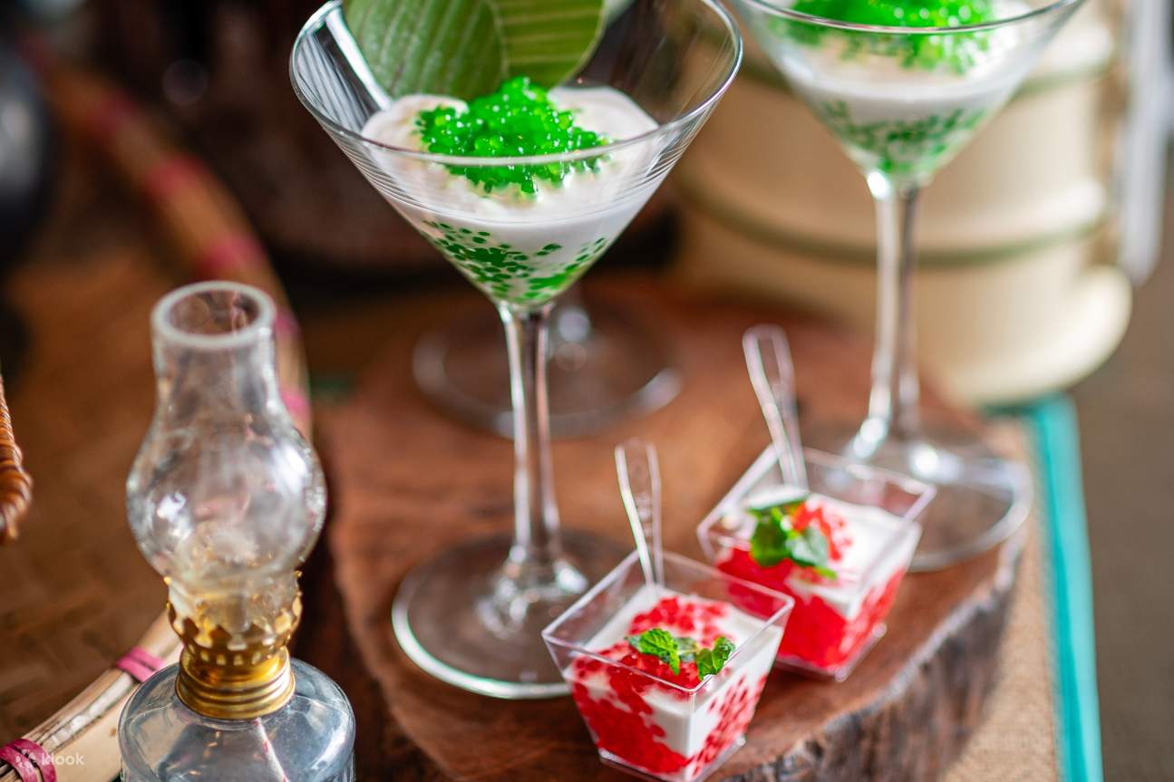 Dine@EIGHT Restaurant at Holiday Inn Johor Bahru City Centre - Klook Malaysia