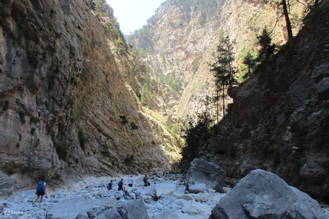 Samaria Gorge full-day trekking tour from Rethymno - Klook