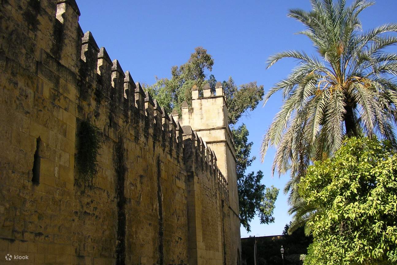 Alcazar of the Christian Monarchs Tour - Klook