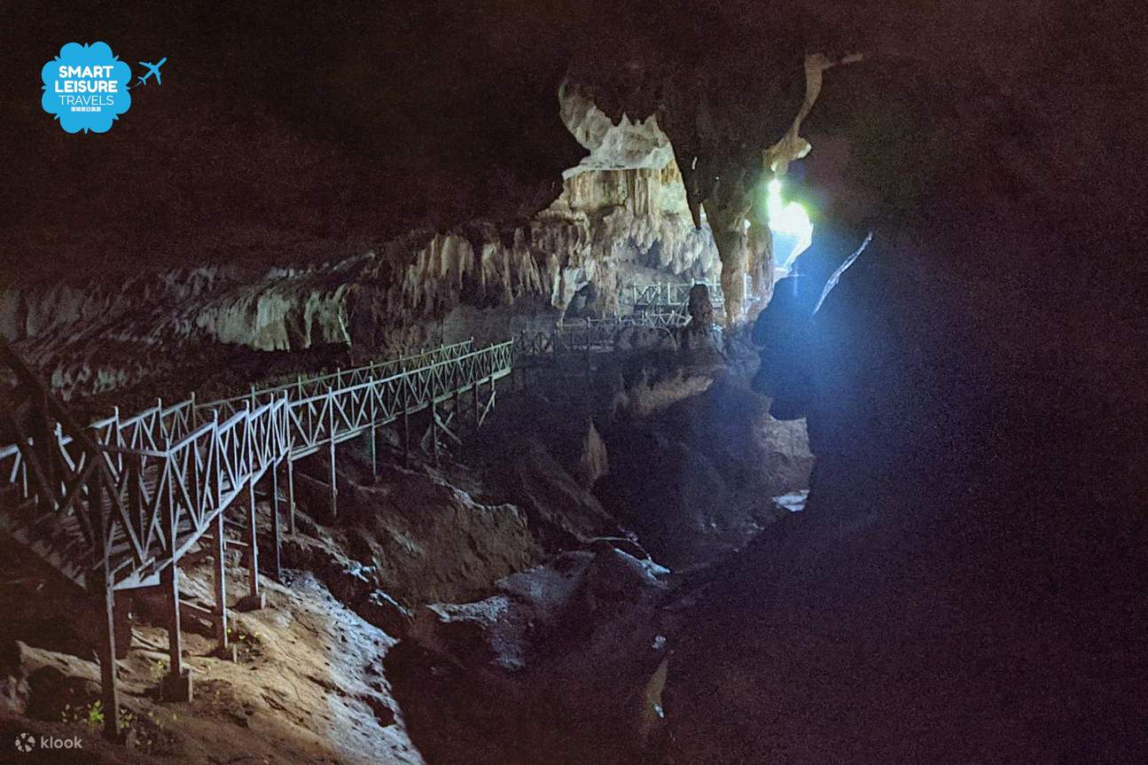 Temukan Keajaiban Alam dengan Tur Sehari Angin dan Gua Peri di Sarawak - Klook Indonesia