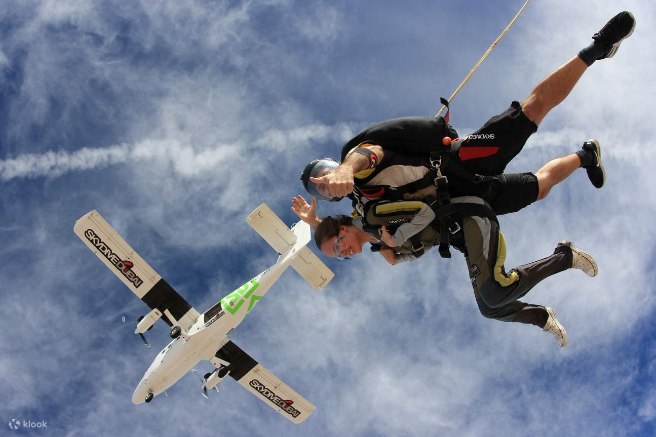 Skydiving Experience in Dubai - Klook