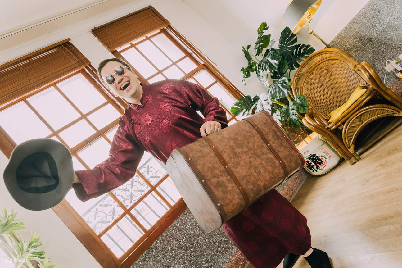 Dadaocheng Professional Photography Experience - Qipao & Secret Spot ...