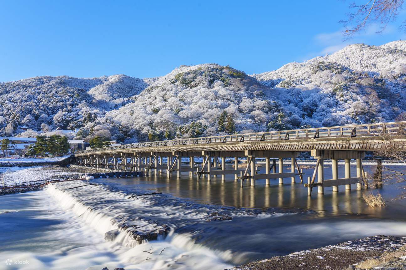 Visit the ancient capital of Kyoto｜One-day tour of Kinkakuji Temple, Arashiyama, Fushimi ...