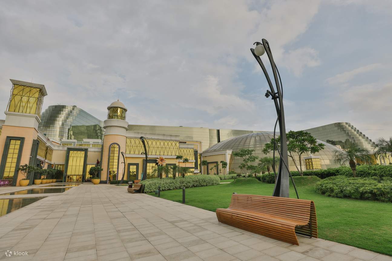 okada manila day tour dine credits - Klook