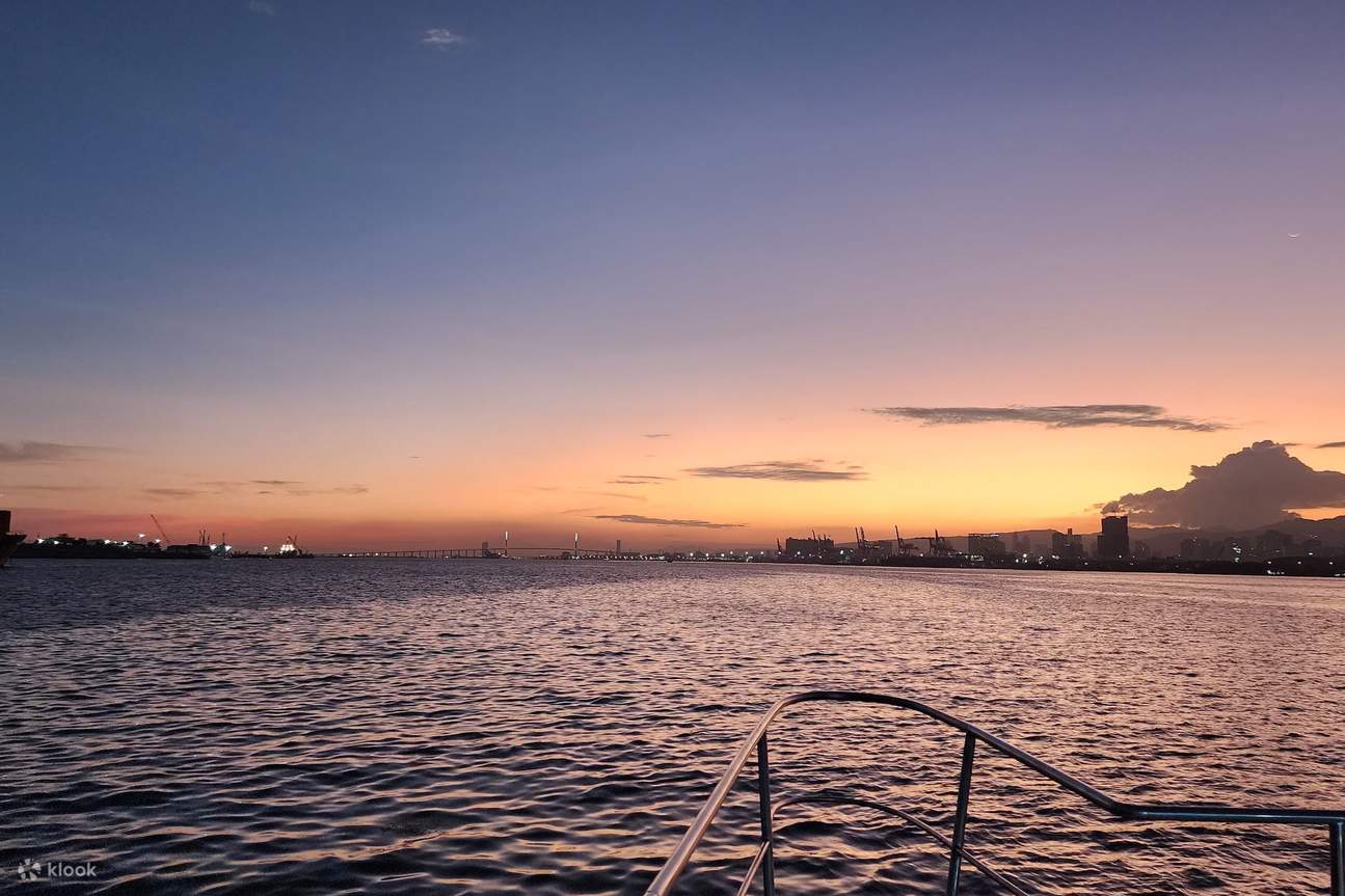 Romantic Sunset Dinner Cruise in Cebu: Explore Coastline & Bridges ...