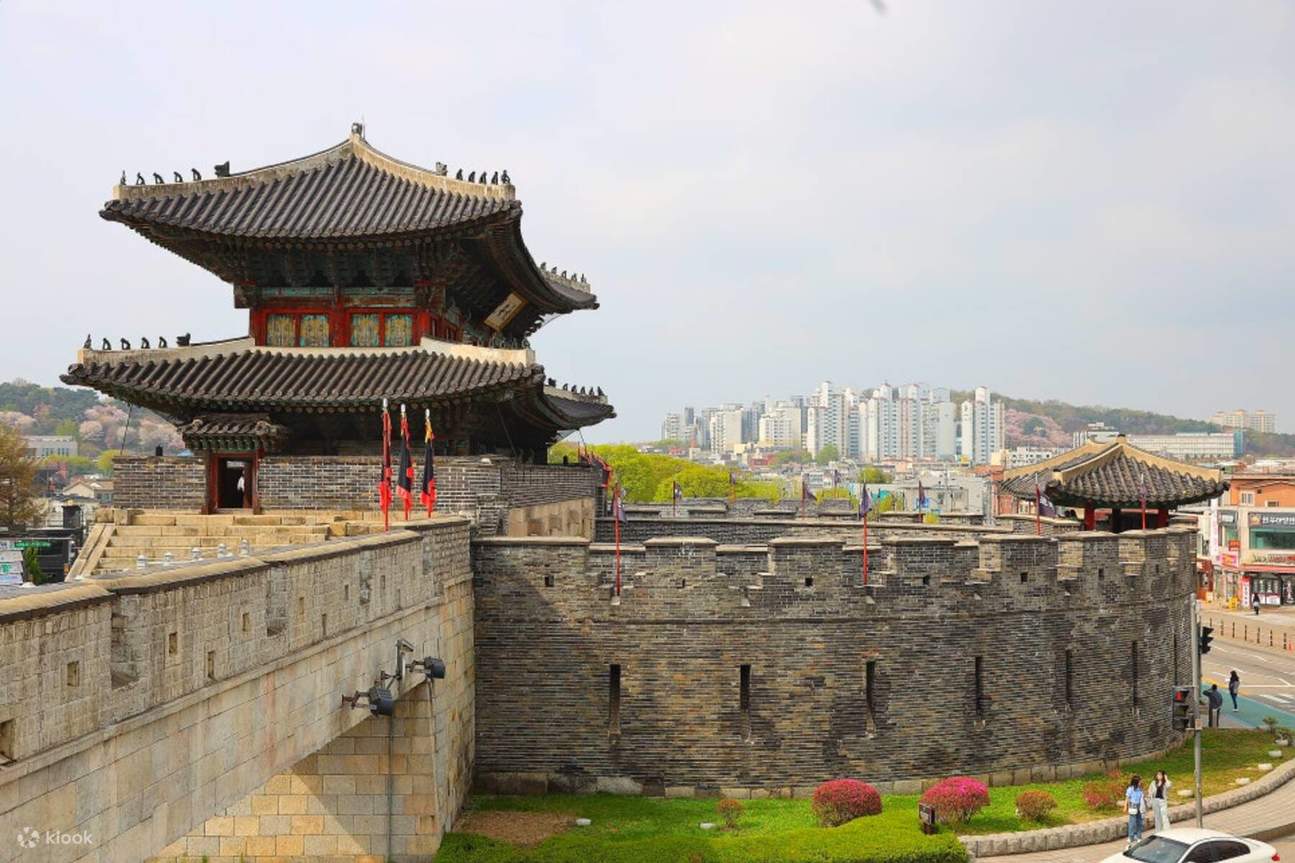 Suwon City Day Trip (Fortress/Baseball Game/Dinner) from Seoul - Klook ...