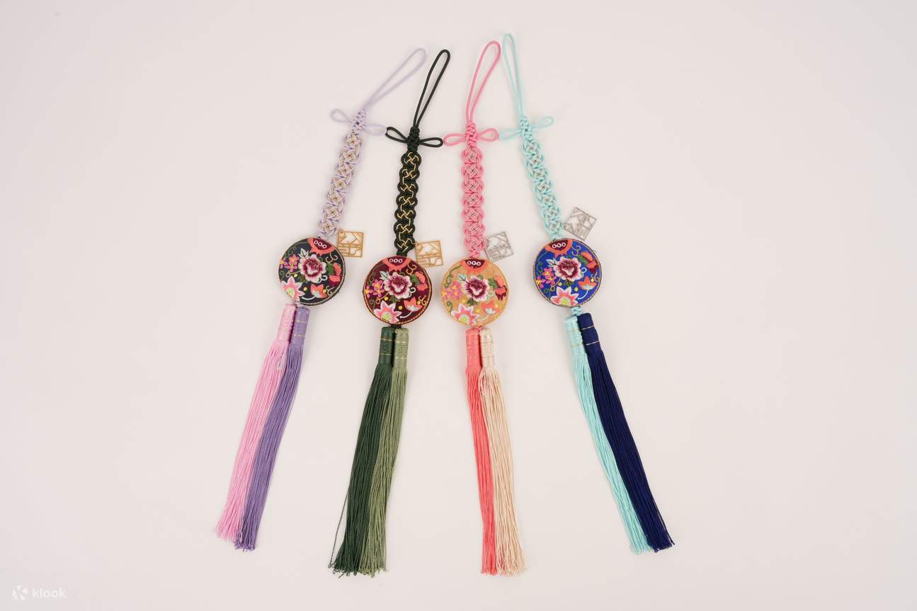 Korean Norigae Knot Keychain Making Workshop in Seoul Forest - Klook ...