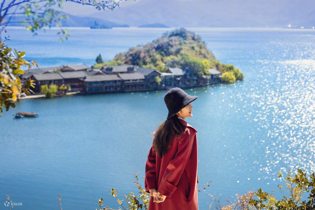 Yunnan Lugu Lake 1-day tour by business car (round trip from Lijiang ...