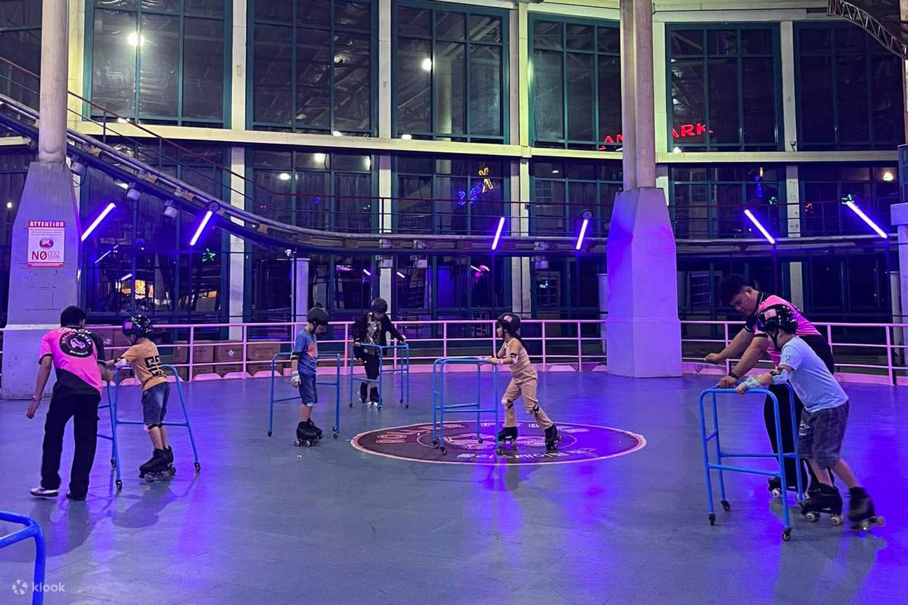 Roller Fever Skating Experience at Festival Mall Alabang - Klook Hong Kong