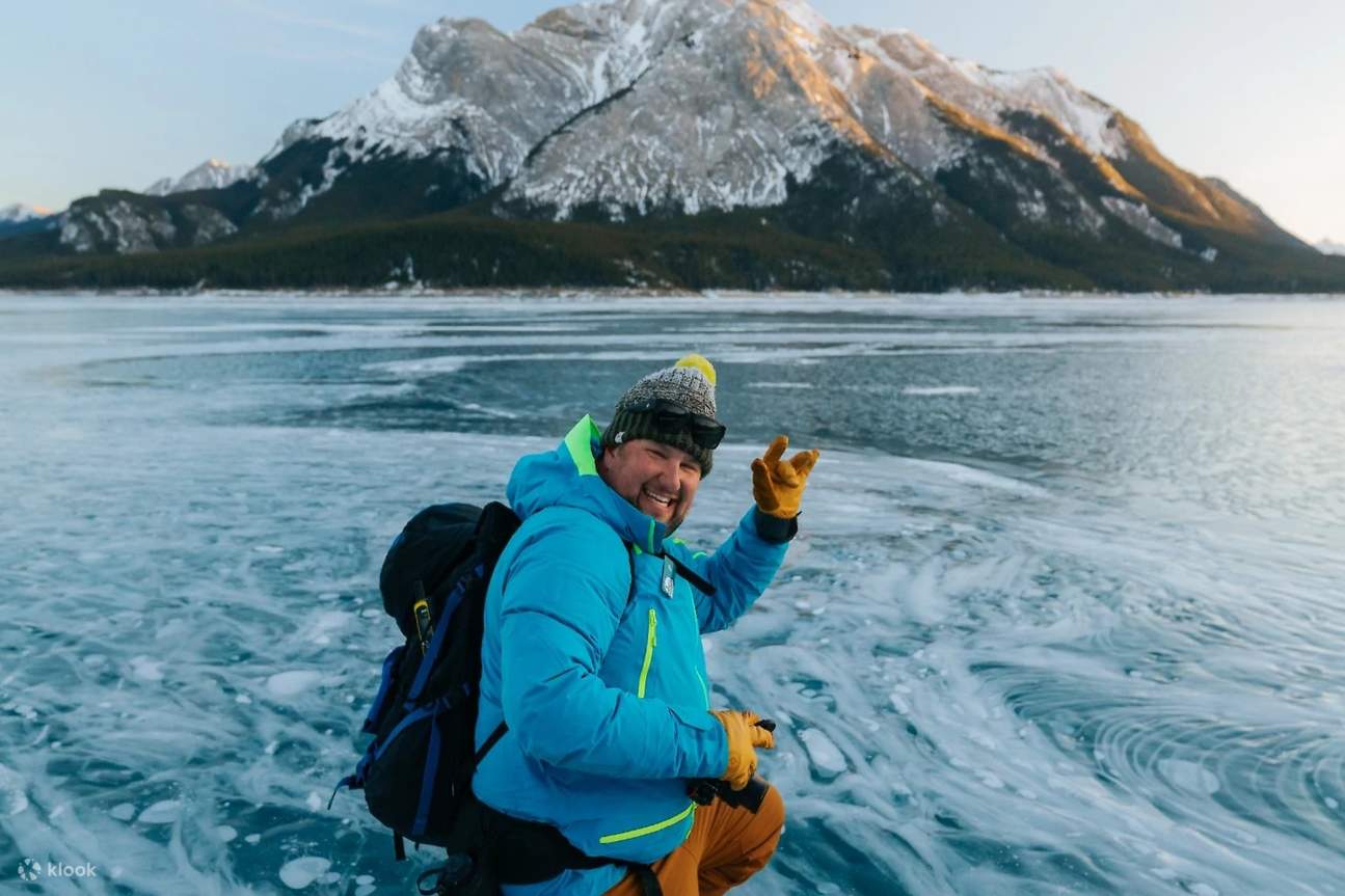 Icefields Parkway and Ice Bubbles of Abraham Lake Tour in Banff - Klook ...