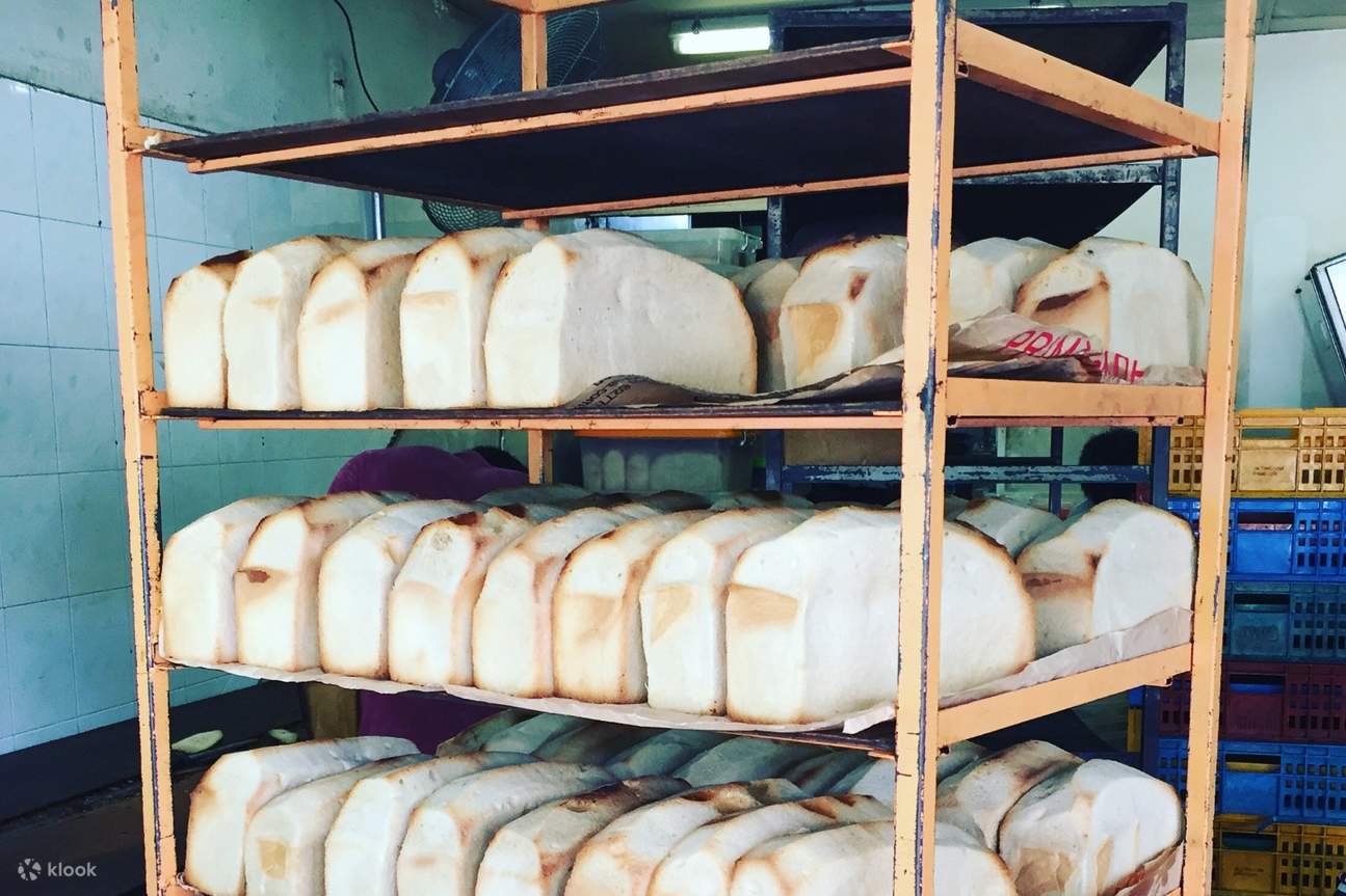 Singapore Kopi & Loti Factory Tour - Klook Singapore