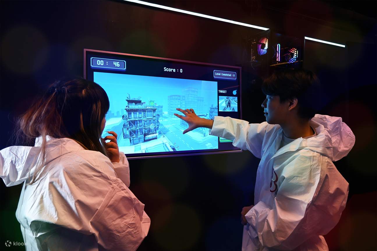 The Bomb Battle Experience in Hong Kong | Paint Bomb Battle | Immersive ...