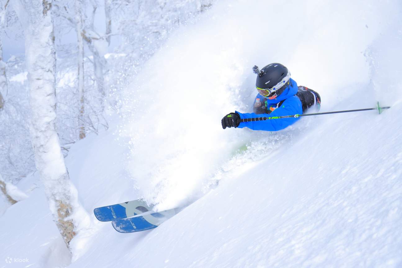 Akakura Onsen | Arai Lotte | Madarao | Myoko Ski Resort Private Ski ...