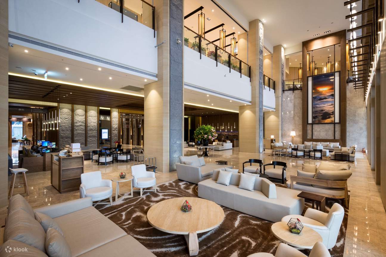 Yilan: Cuncyue International Hot Spring Resort - Public Bath, Hot ...