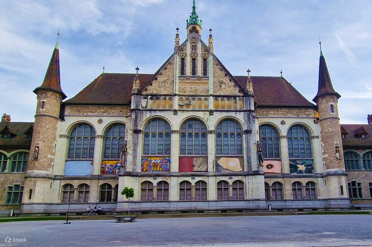 Open-Top Bus Sightseeing Tour in Zurich - Klook