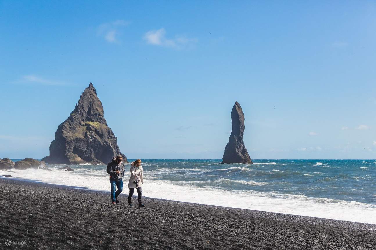 Waterfalls, Glacier Hike, and Northern Lights Tour from Reykjavik - Klook