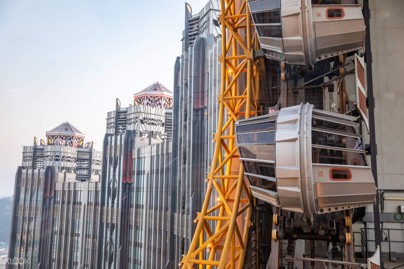 Golden Reel Ferris Wheel in Studio City Macau