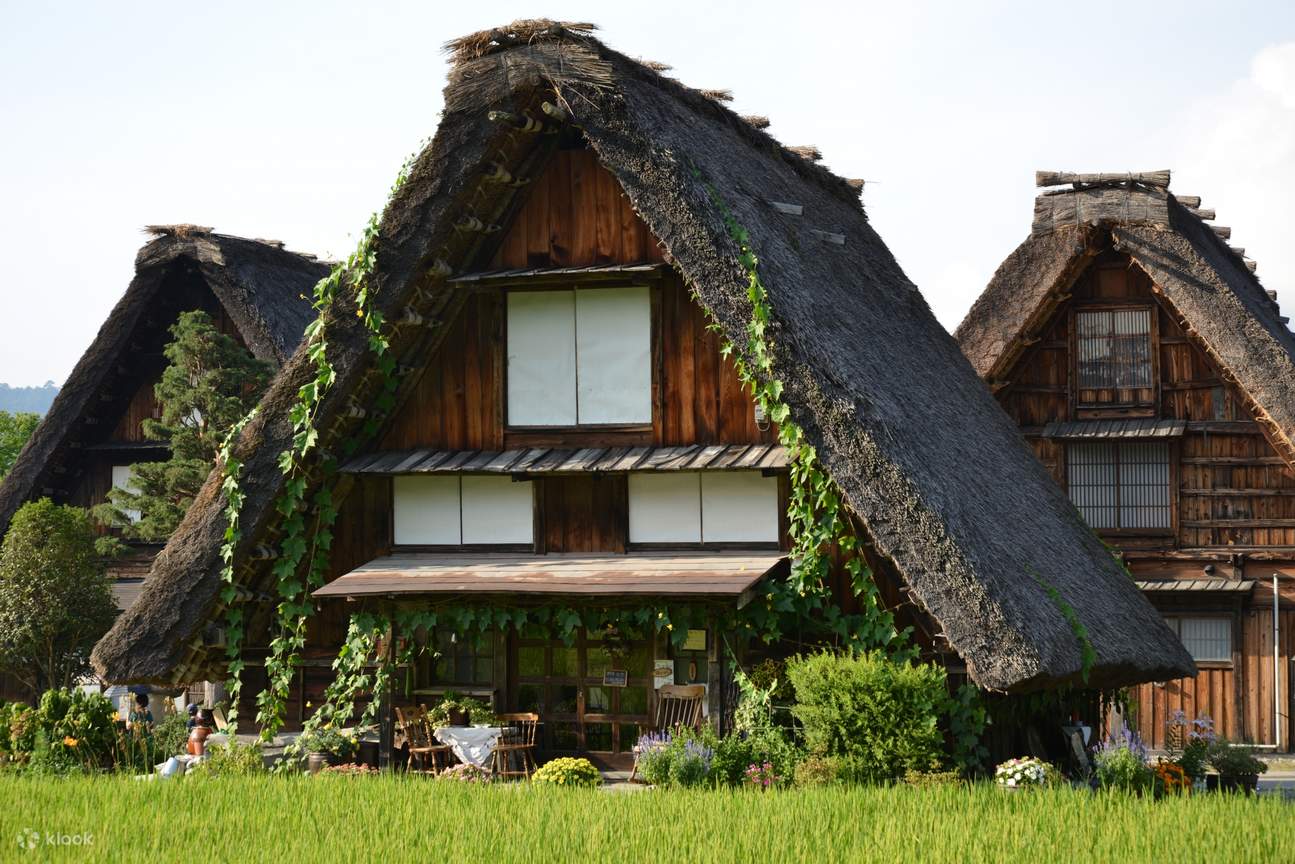 Hida Takayama and Shirakawa-go Gassho Village One Day Bus Tour from Nagoya - Klook Philippines