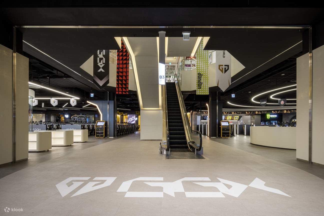 Gen.G GGX: Premium PC Cafe Gaming Experience in Seoul - Klook Malaysia