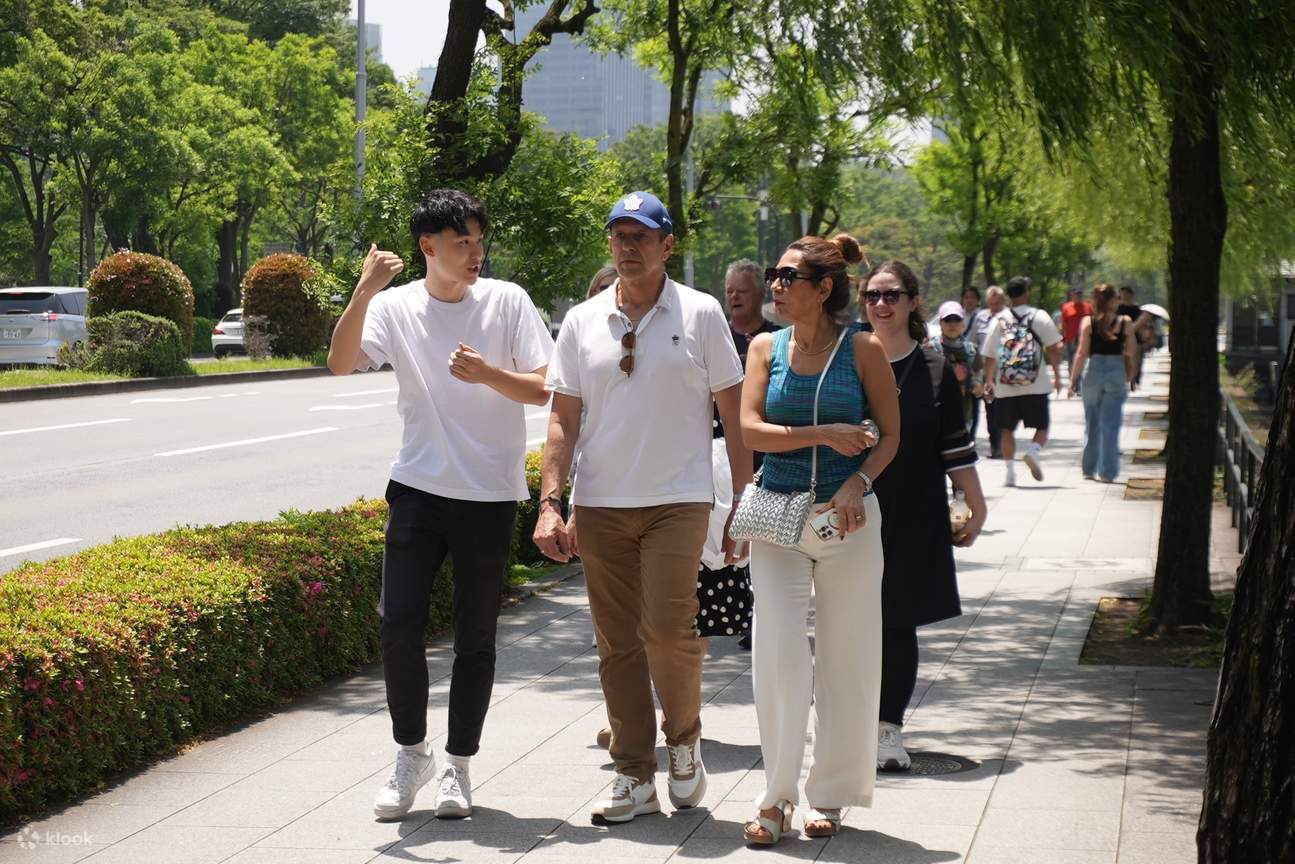 Tokyo Imperial Palace and Edo castle Historical Walking Tour - Klook ...