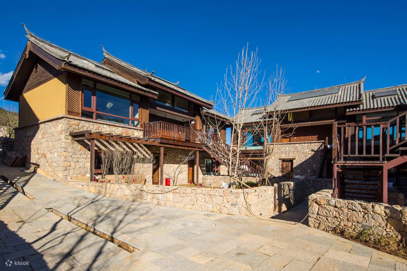 Shujia Yulu Lijiang Snow Mountain Wild Luxury Villa Resort Hotel ...