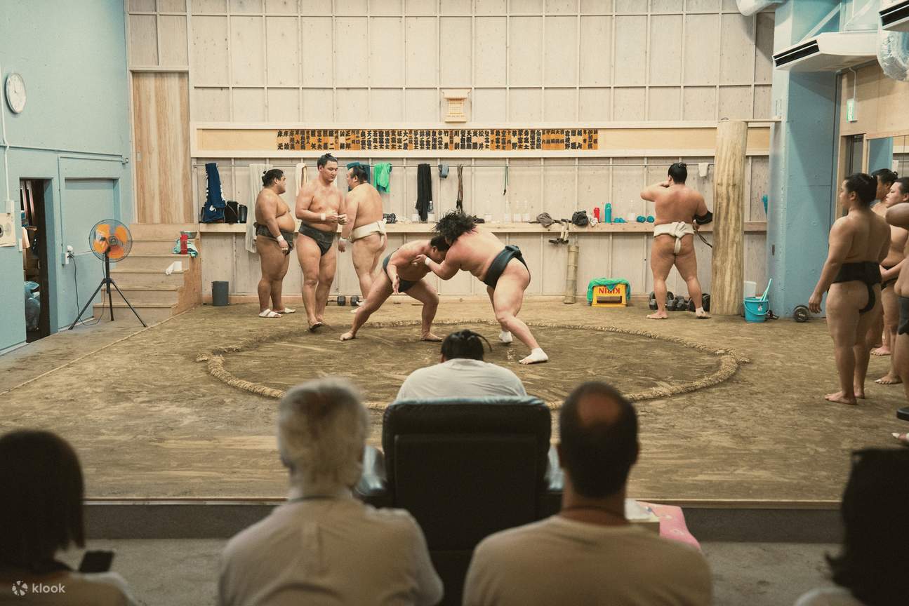Esperienza Sumo a Tokyo: Pratica Mattutina e Prova l'Allenamento Sumo ...
