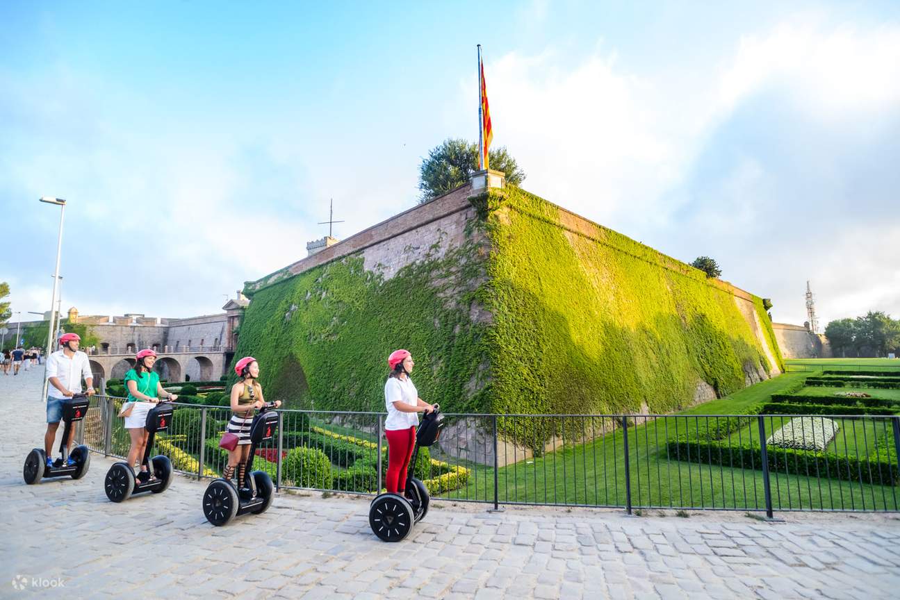 巴塞羅那蒙特惠奇城堡 Segway 代步車之旅 Klook 客路