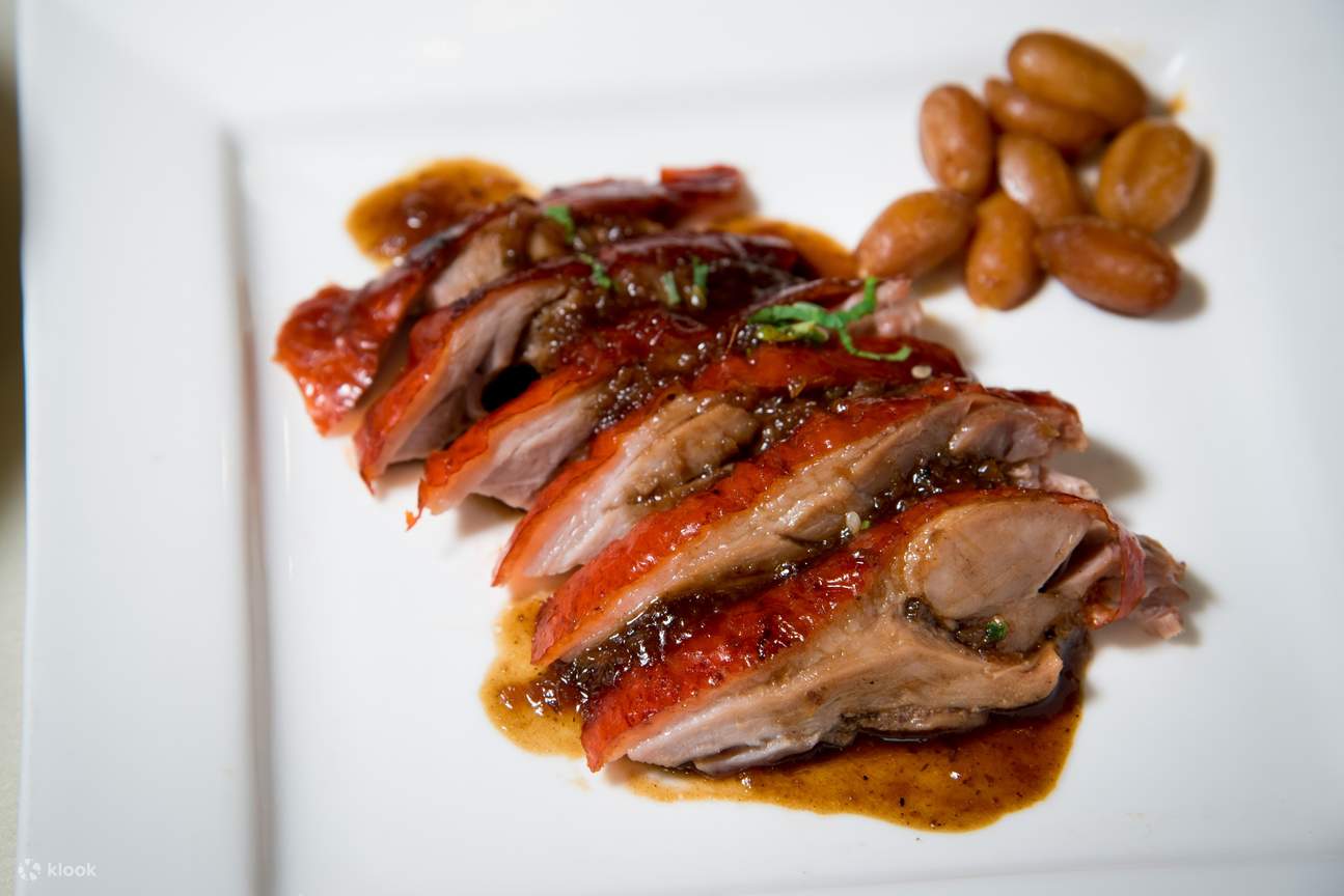 The Mulberry Chinese Cuisine at The Berkeley Hotel Pratunam - Klook ...