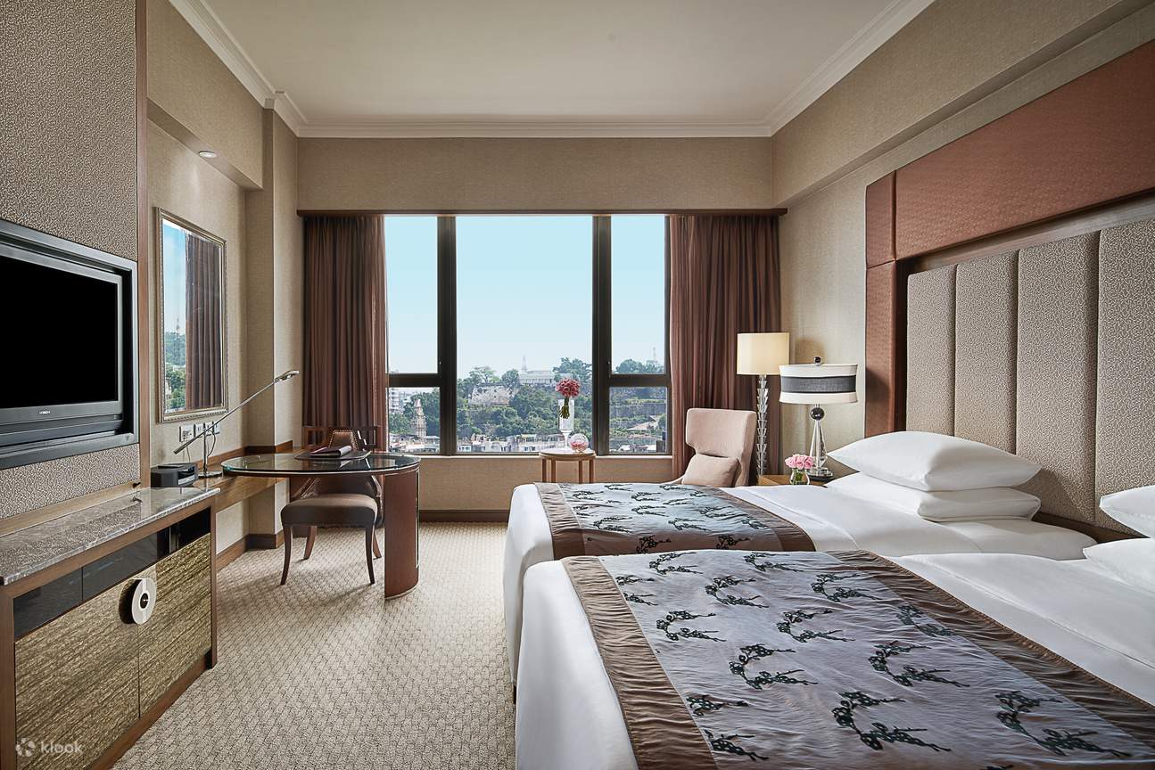 Staycation Makau: Paket Staycation Sofitel Macau di Ponte 16 - Klook ...