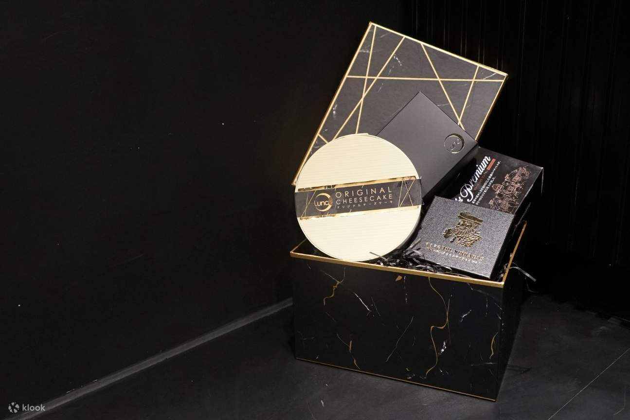 Premium Cakes and Dessert Hampers at Luna Cake Premium in Tsim Sha Tsui ...