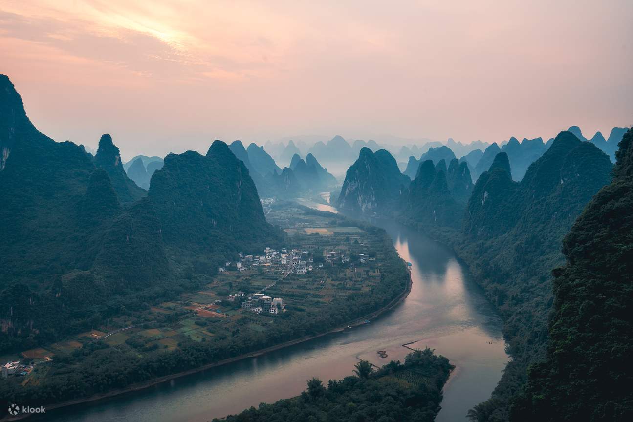 Guilin Yangshuo + Li River + Longji Terraces 4-Day Tour (6-person ...